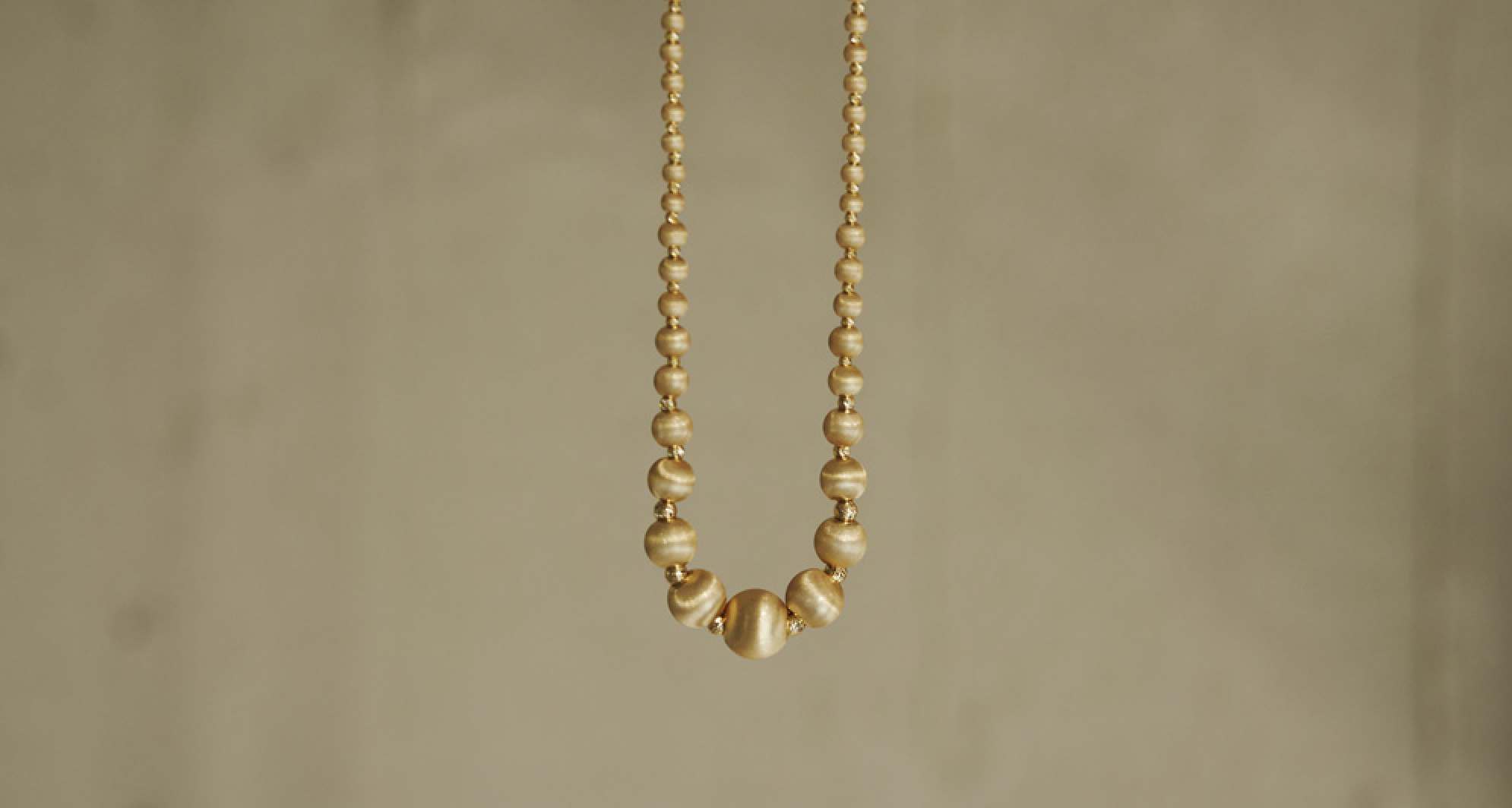 18K Gold Pendants | Heart, Animal, Horn & Lucky Charms | Gea Jewelry